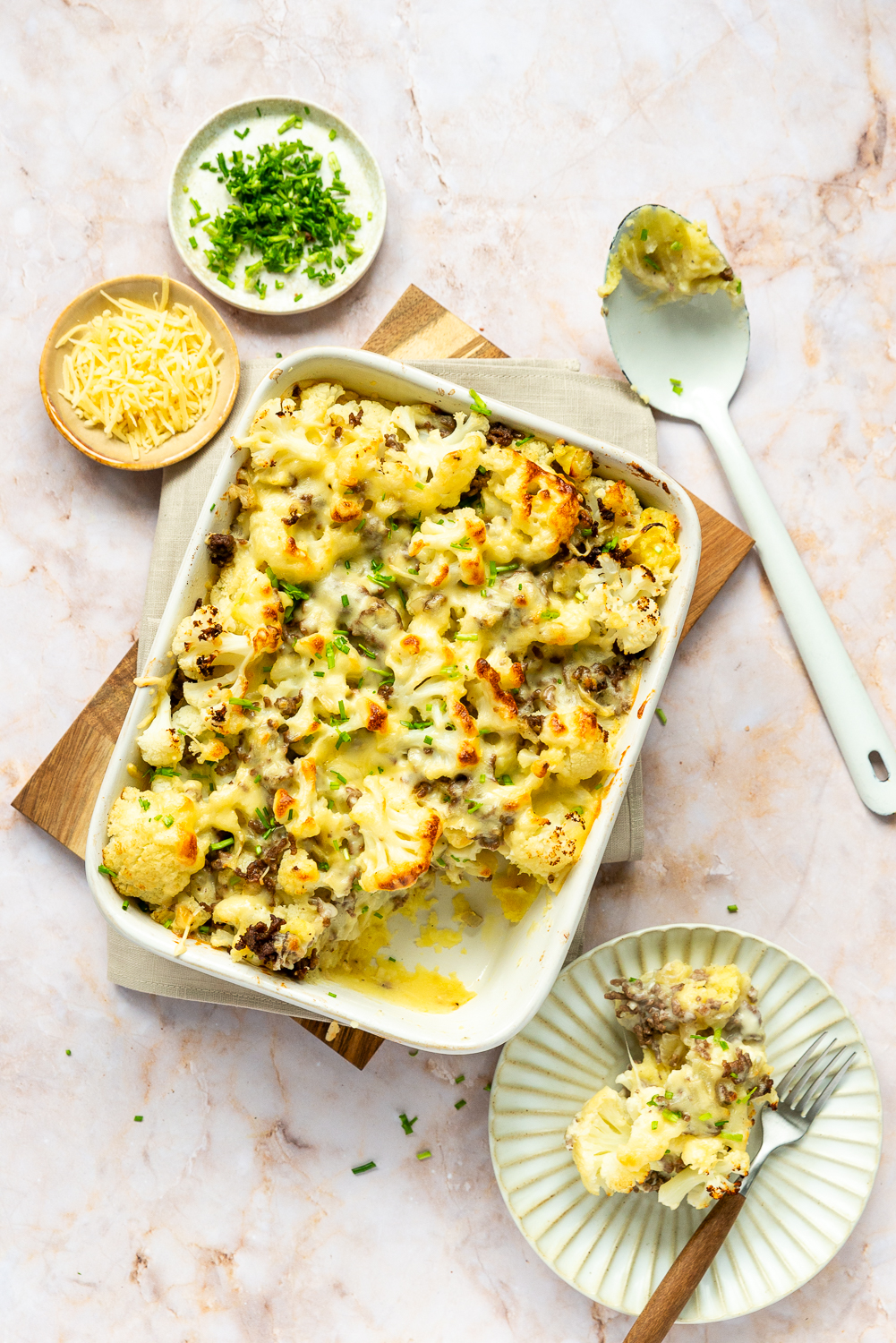 Bloemkoolschotel met gehakt en kaassaus - Brenda Kookt
