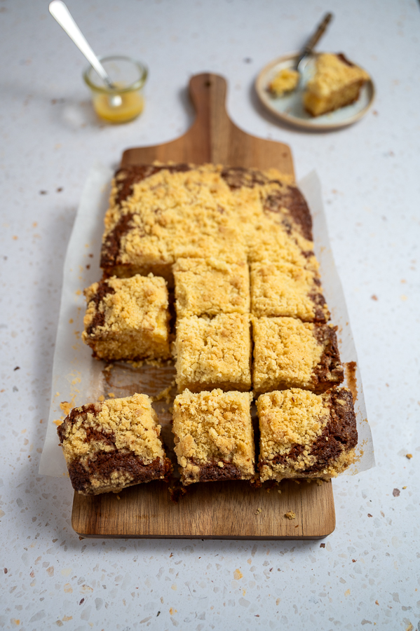 Kruimelcake met lemon curd - Brenda Kookt