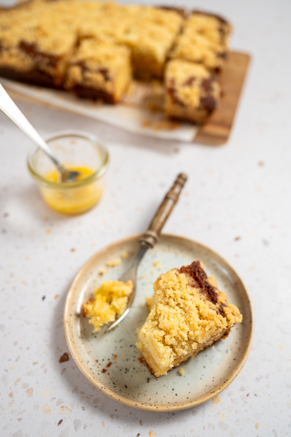 Kruimelcake met lemon curd - Brenda Kookt