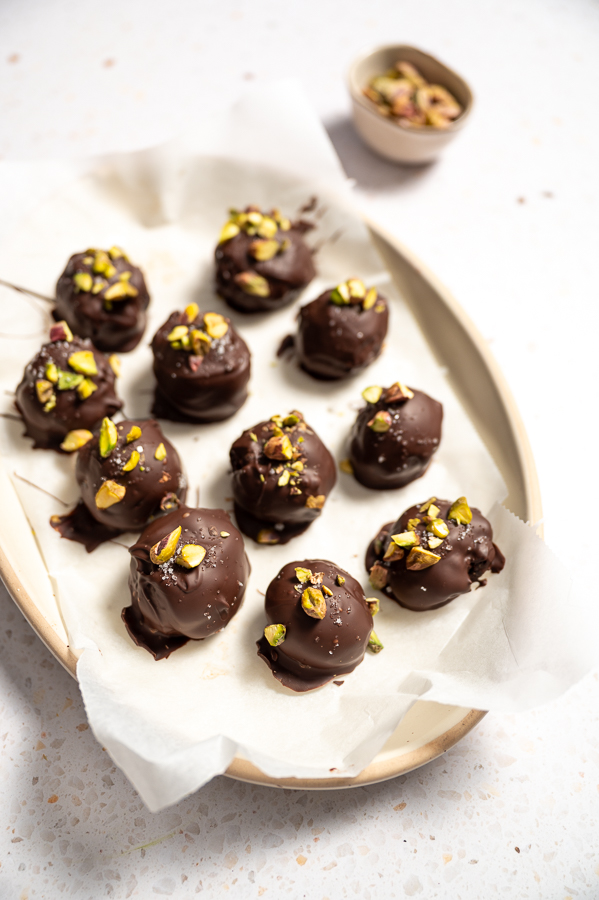 Brownie bonbon’s met pistache - Brenda Kookt